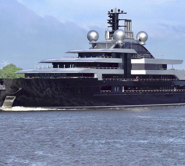 Yacht CRESCENT, Lurssen | CHARTERWORLD Luxury Superyacht Charters